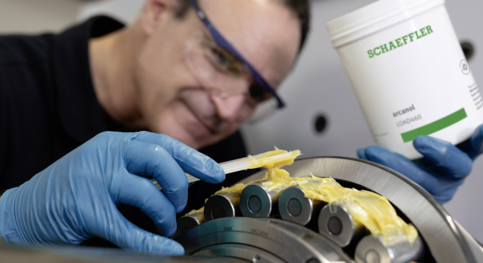 Better performance, less cost thanks to automatic relubrication ...